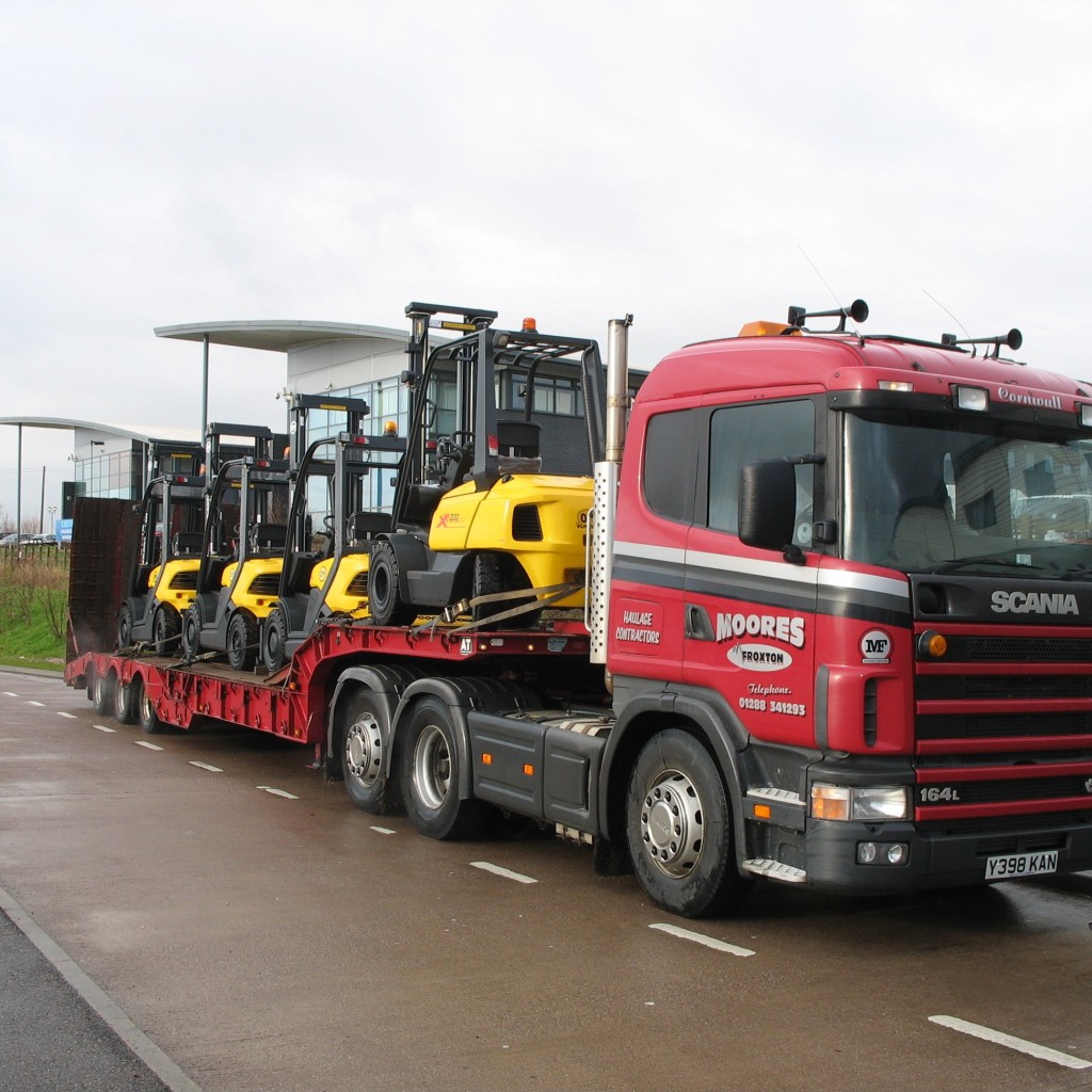 Haulage - Moores of Froxton